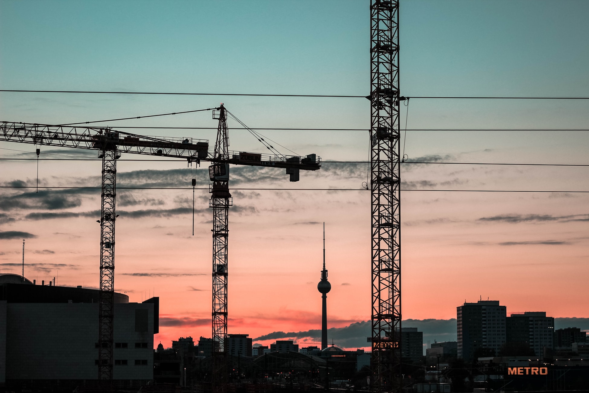 Construction Contracts Escalation Cause Cobb Gonzalez P A 